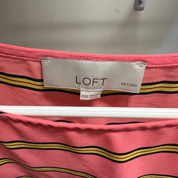 LOFT | Tops | Loft Womens Top | Poshmark